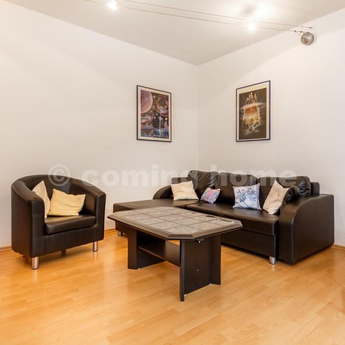 Mit Sonnenbalkon & Autostellplatz: Praktisches Apartment ... » coming home